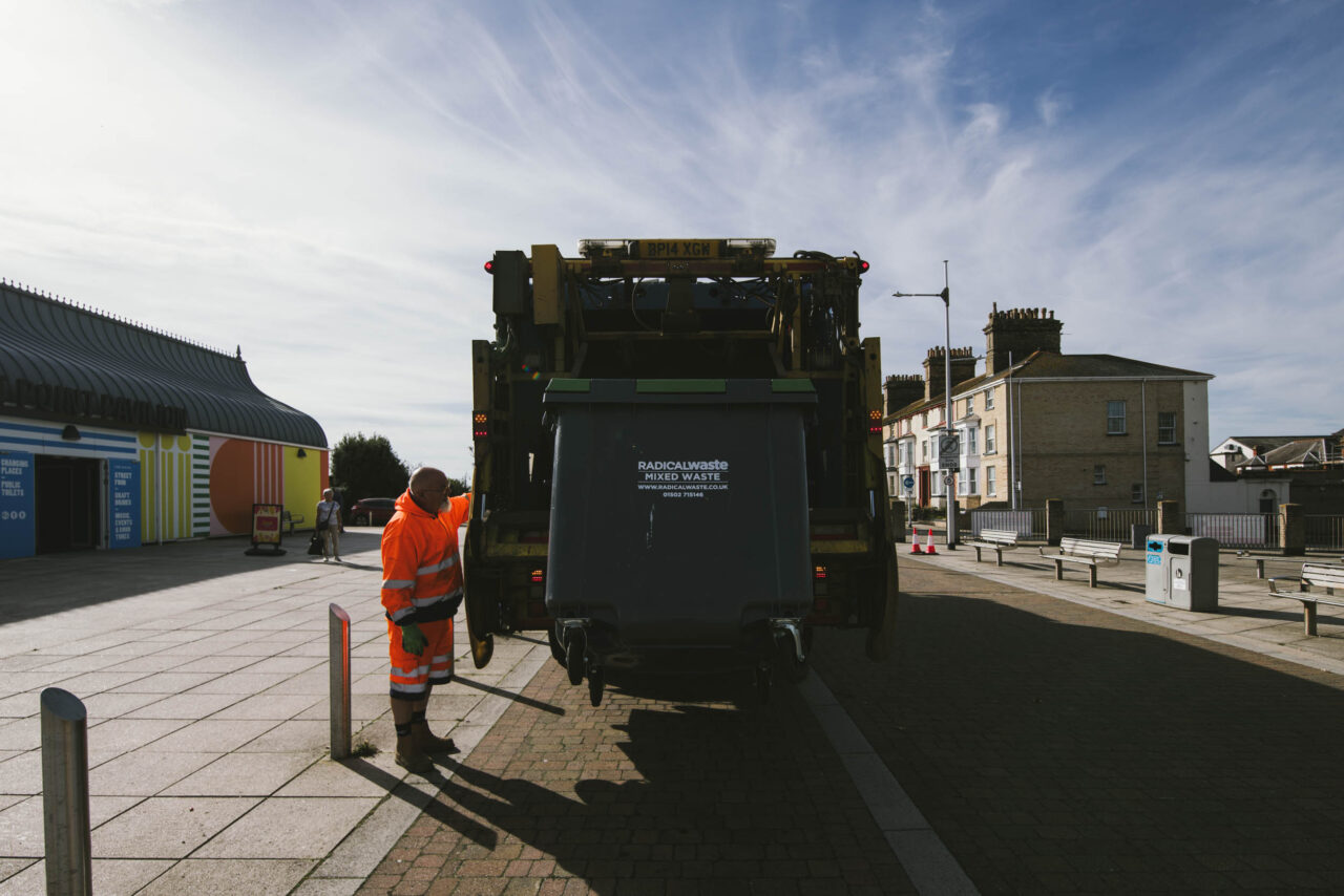 Commercial Bin Collection - Radical Waste Group
